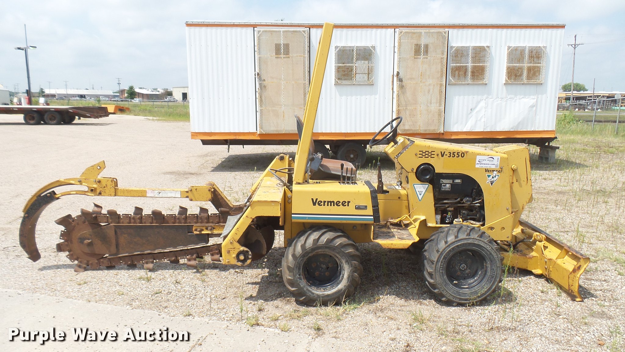 1995 Vermeer V3550 trencher in Wichita, KS | Item L2300 sold | Purple Wave