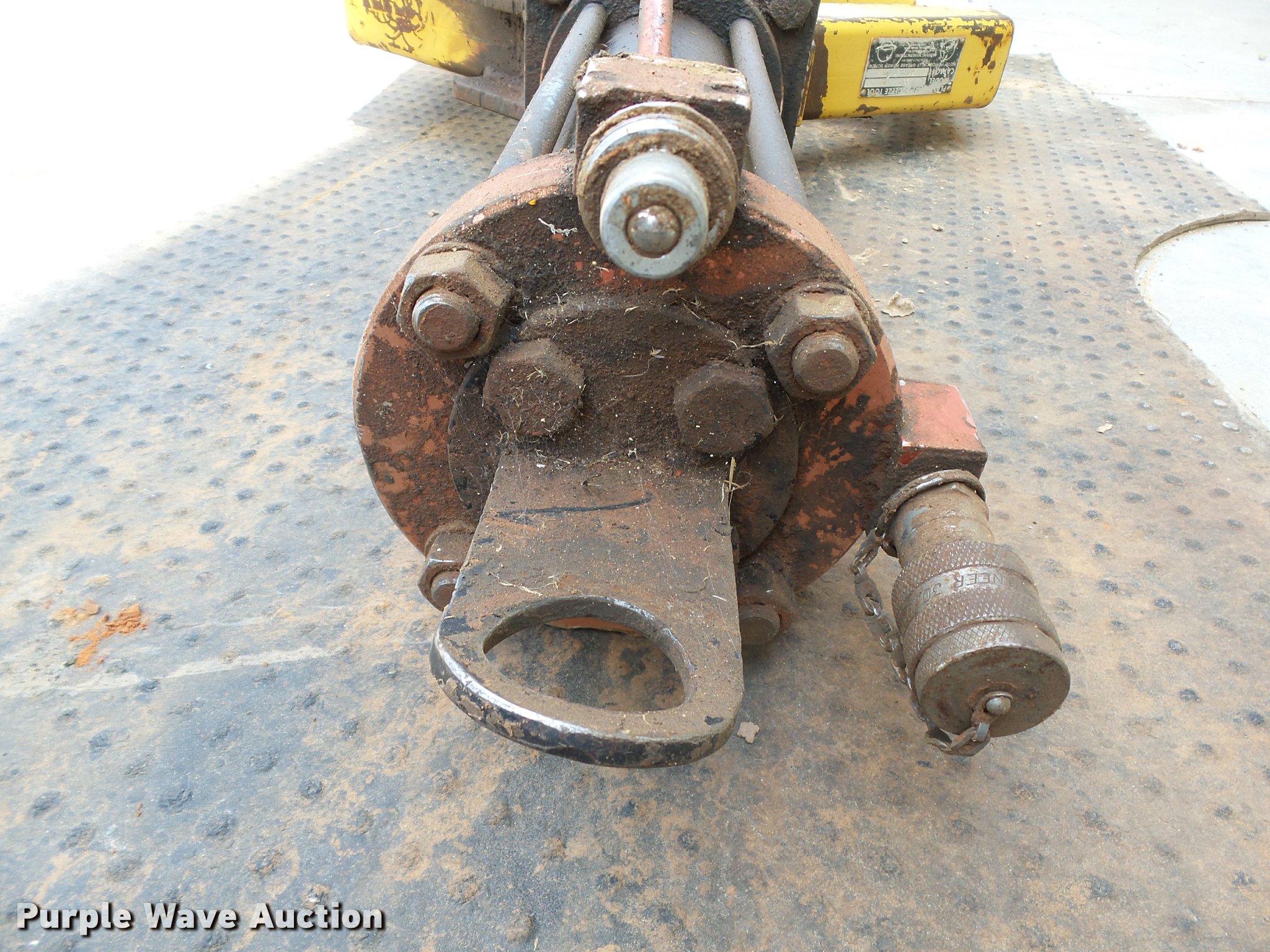 Mustang DBML-80 poly pipe squeeze tool in Hinton, OK | Item L1934 sold ...