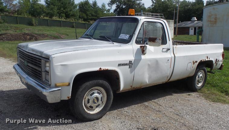 1983 Chevrolet C20 Custom Deluxe pickup truck in Freeburg, IL | Item ...