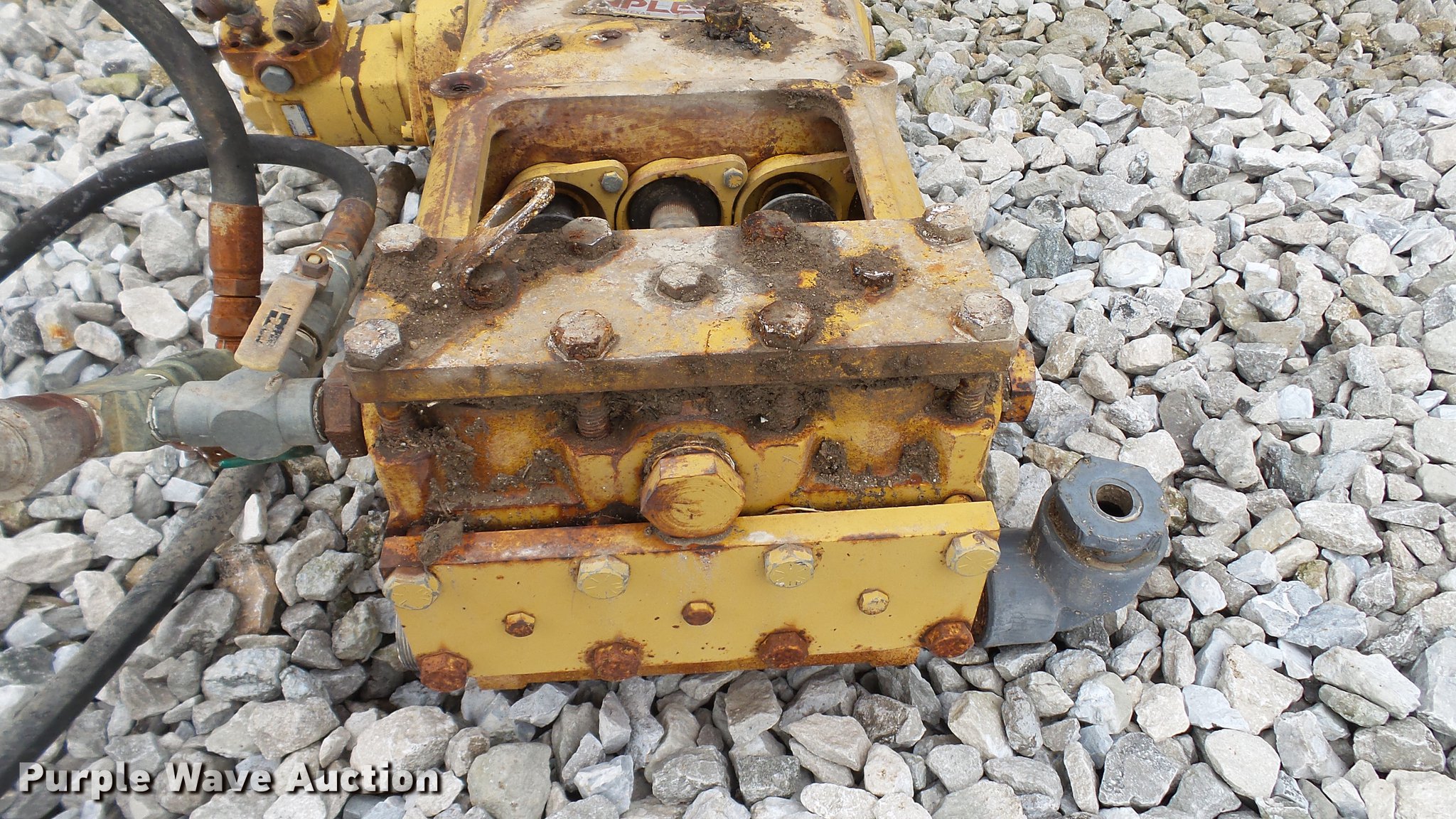 1999 Aplex SC-45 plunger pump in Beardstown, IL | Item DC2620 sold ...