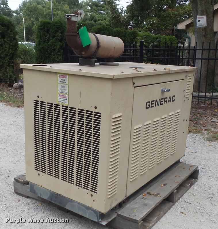 1998 Generac 00756-2 generator in Springfield, IL | Item DB6424 for ...