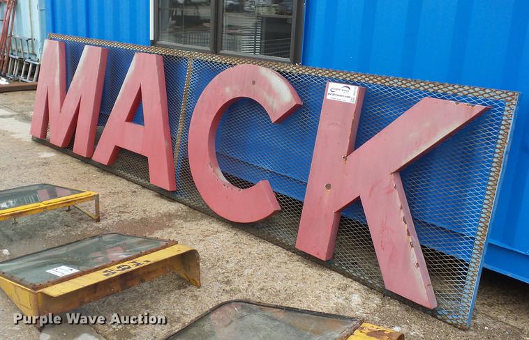 Mack sign in Liberty, MO | Item DD2133 sold | Purple Wave
