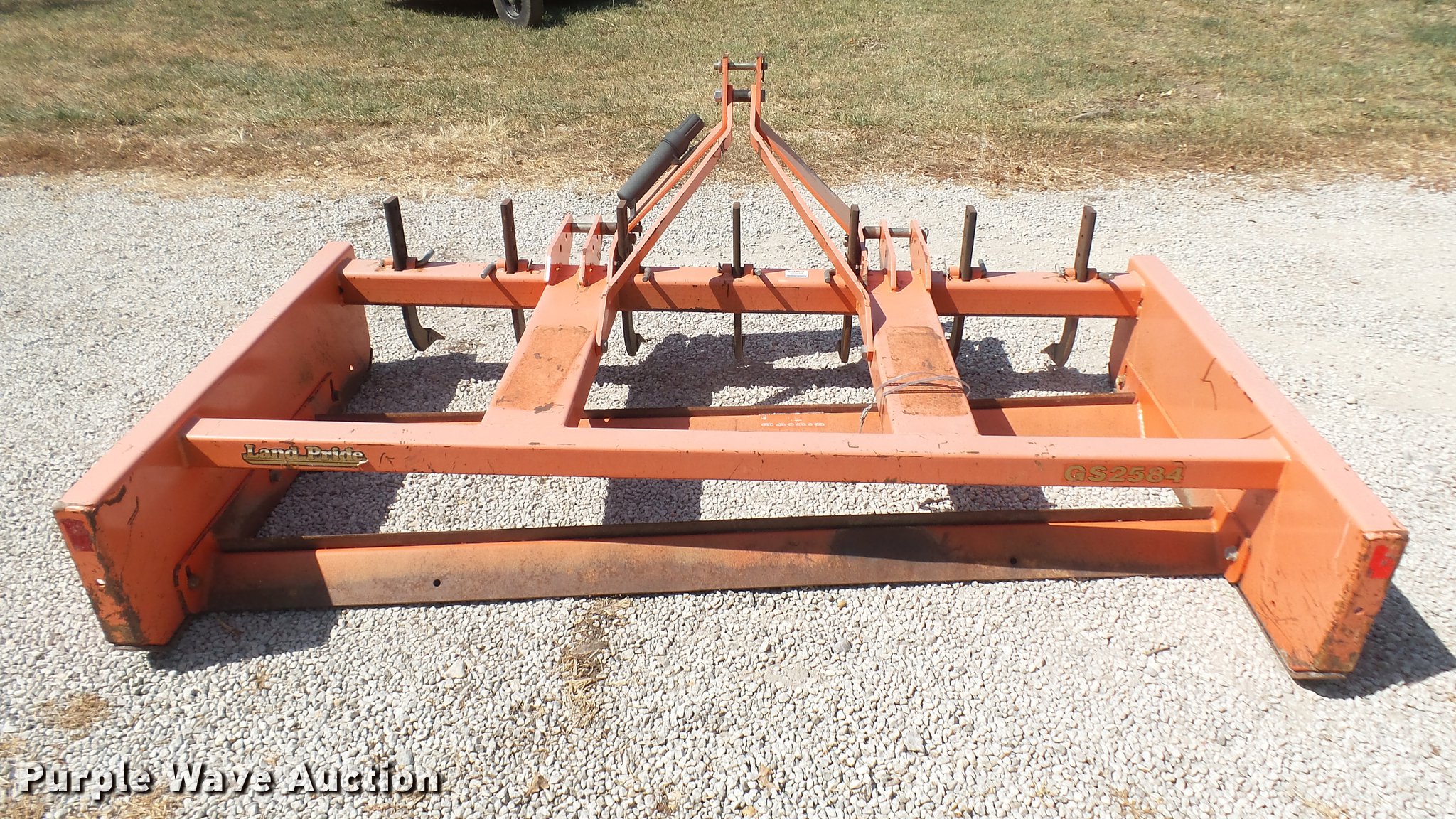 Land Pride GS2584 scraper in Hesston, KS | Item EB9055 sold | Purple Wave
