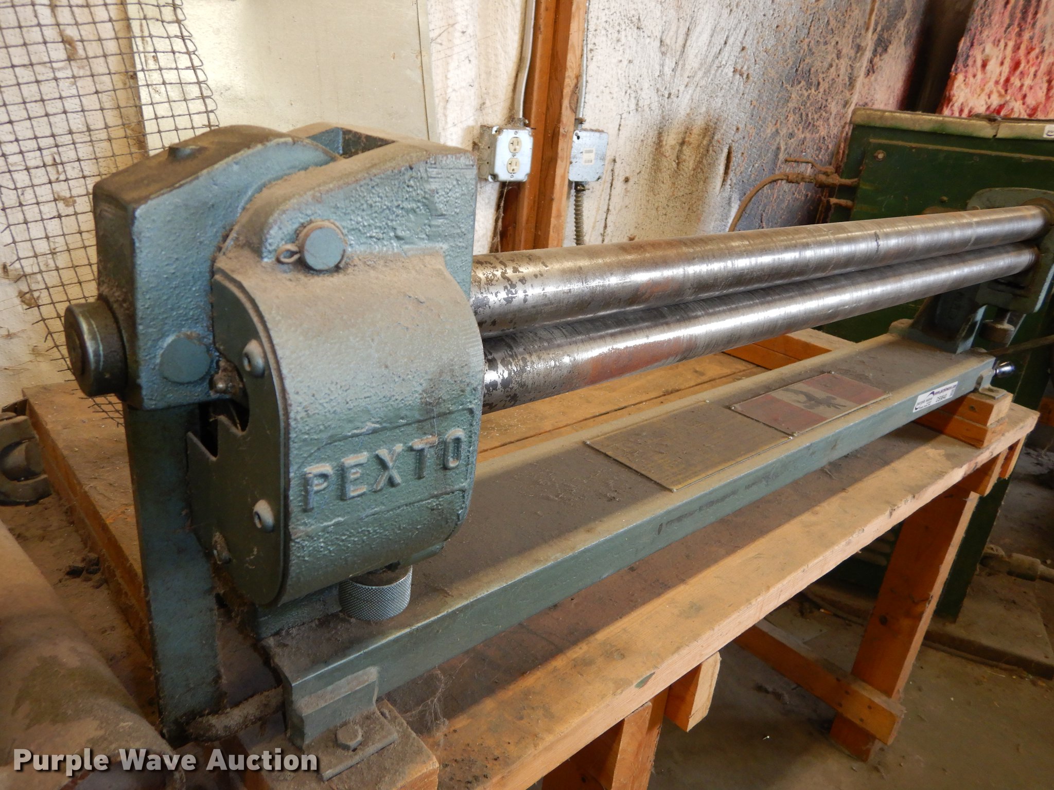 Pexto roller in Chanute, KS | Item DS9840 sold | Purple Wave