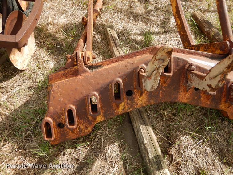 Caterpillar front mounted scarifier in Junction City, KS | Item EE9114 ...