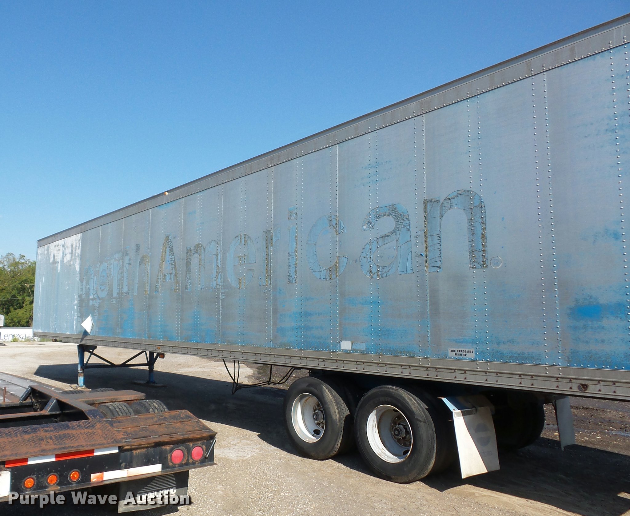 1990 Wabash dry van trailer in Lenexa, KS | Item DD1593 sold | Purple Wave