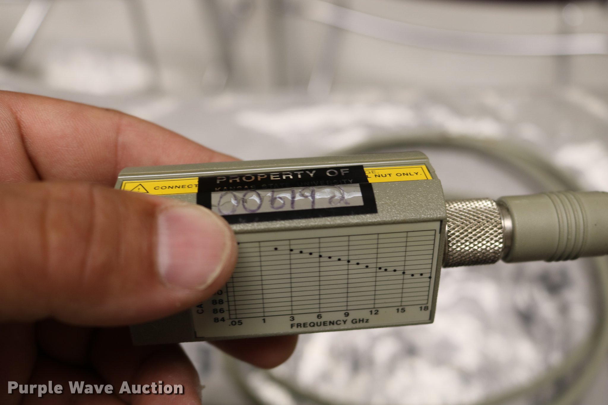 (4) HP 8481H power sensor in Salina, KS | Item DW9912 sold | Purple Wave