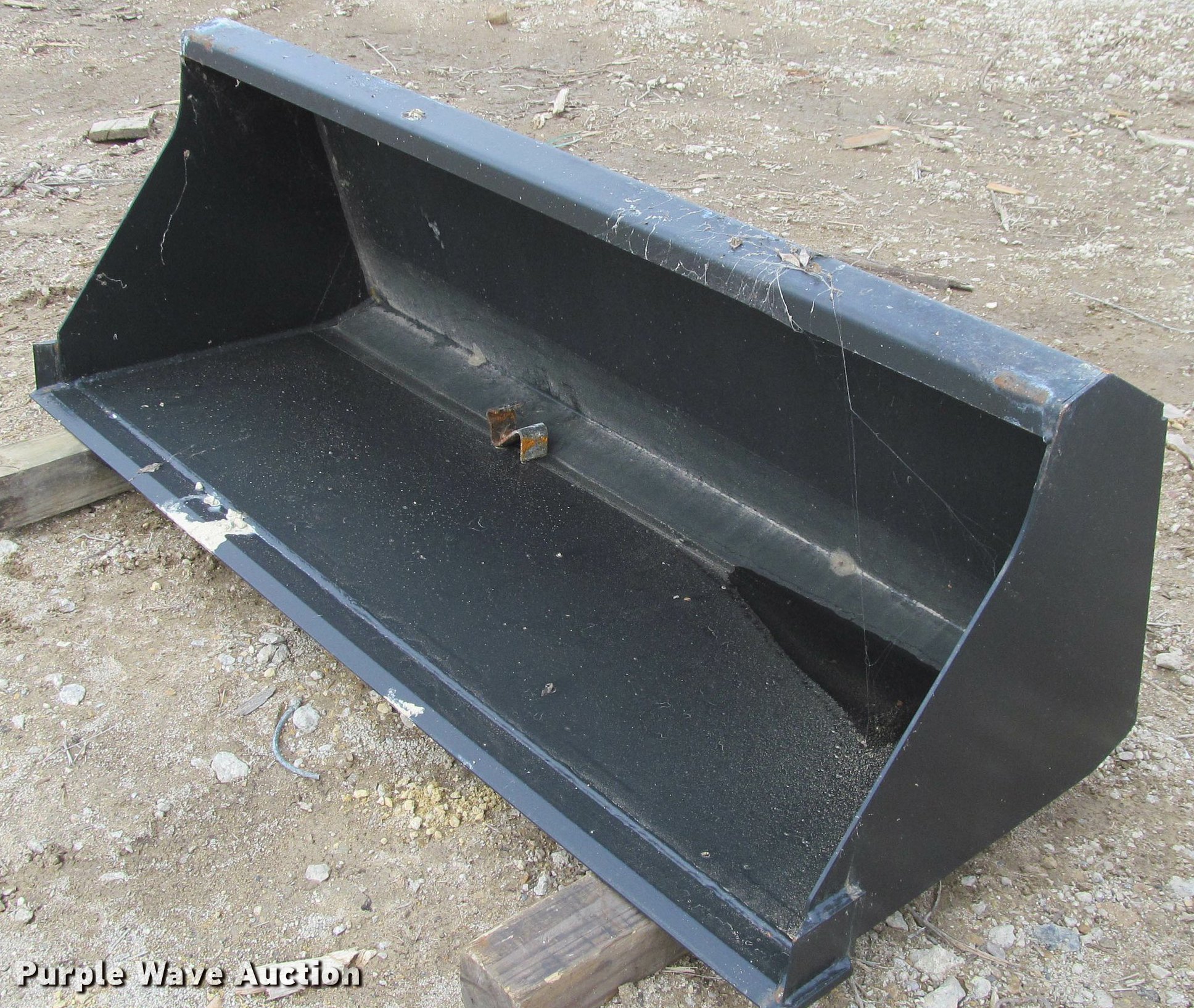 (2) 60" loader buckets in Dubuque, IA | Item DC4856 sold | Purple Wave