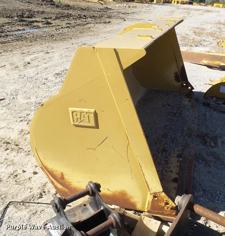 Caterpillar 930G loader bucket in Kansas City, MO | Item DP9632 sold ...