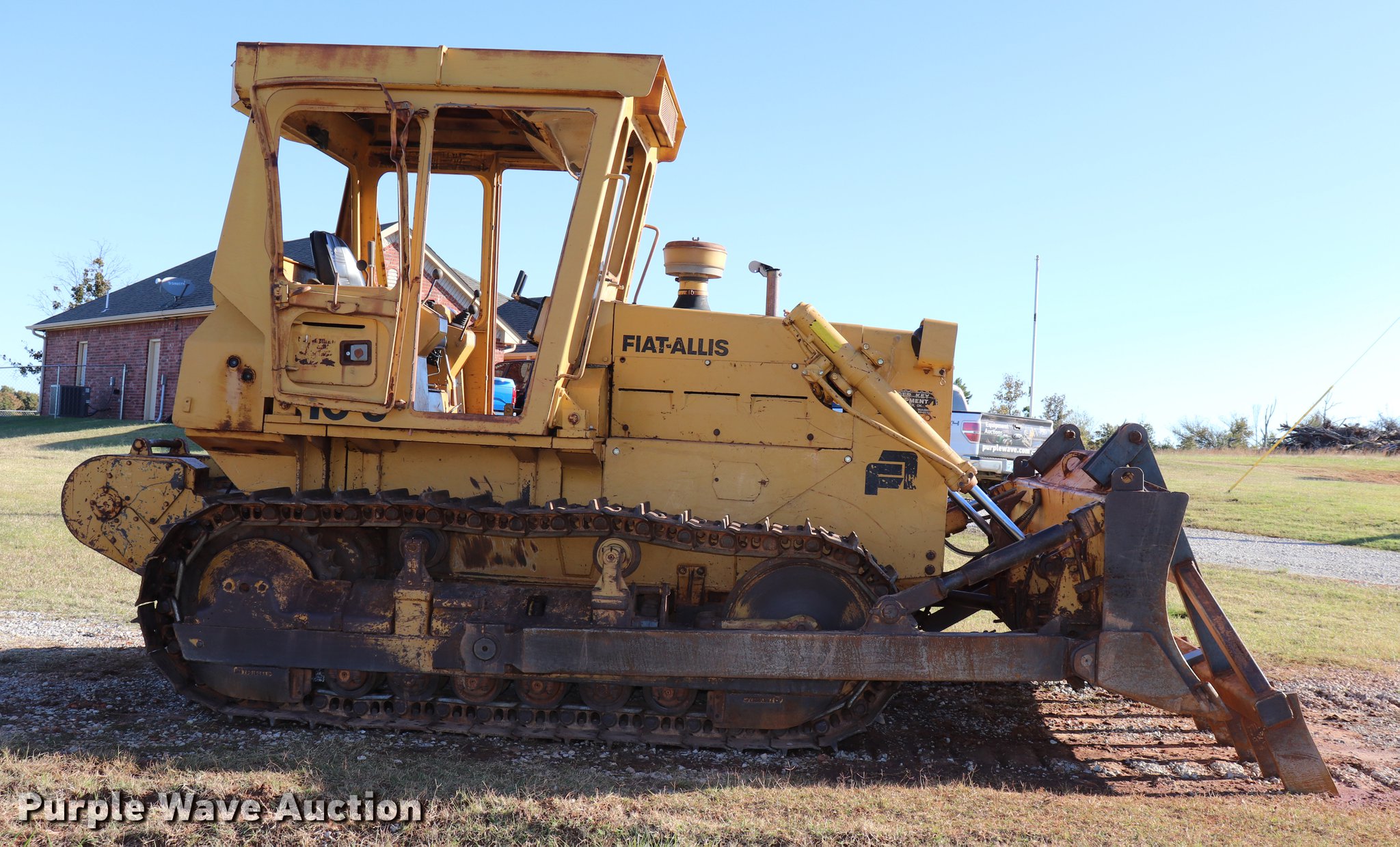 1983 Fiat-Allis 10C dozer in Shawnee, OK | Item ED9643 sold | Purple Wave