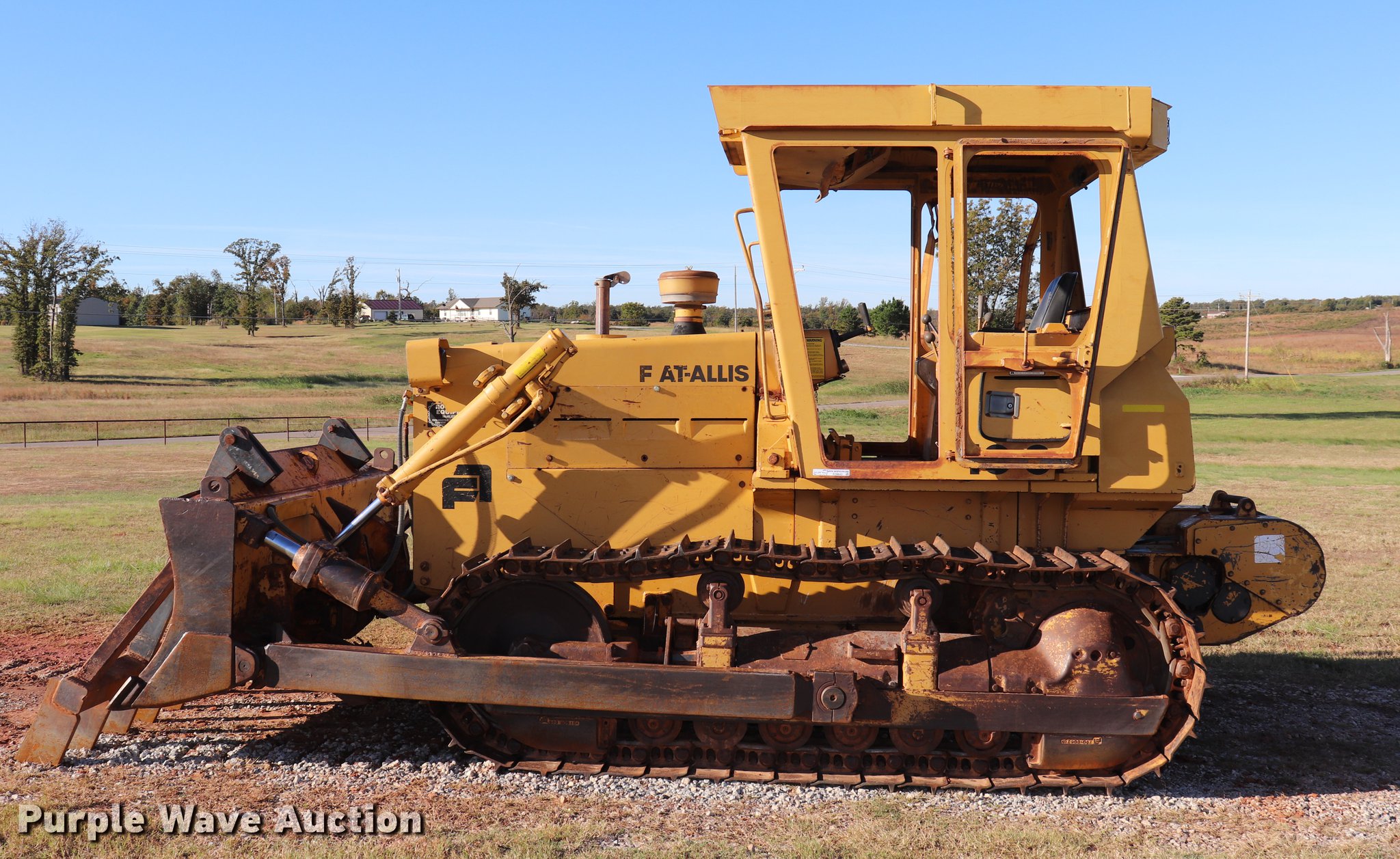 1983 Fiat-Allis 10C dozer in Shawnee, OK | Item ED9643 sold | Purple Wave