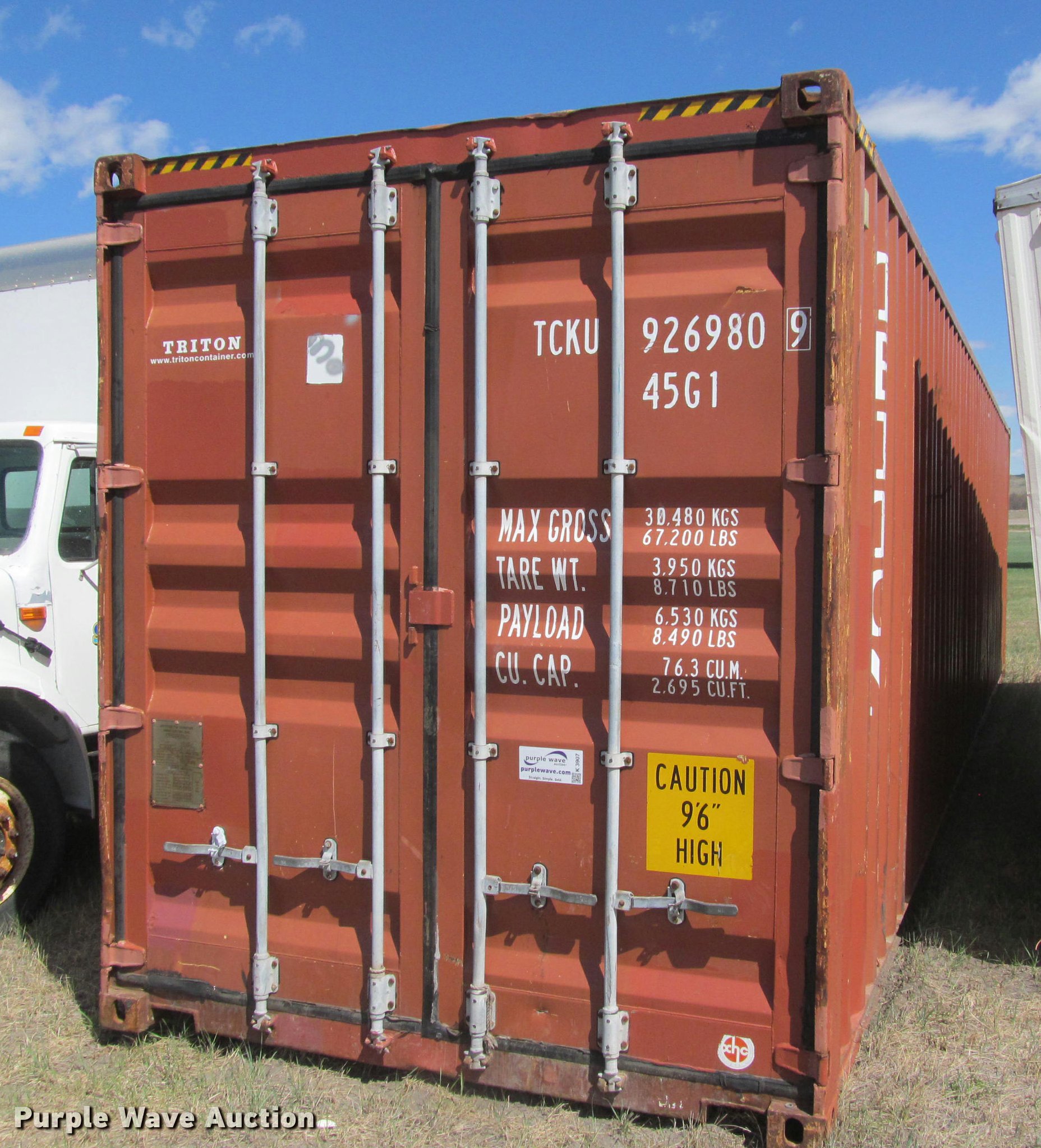 2003 Triton shipping container in Fort Pierre, SD | Item K3907 sold ...