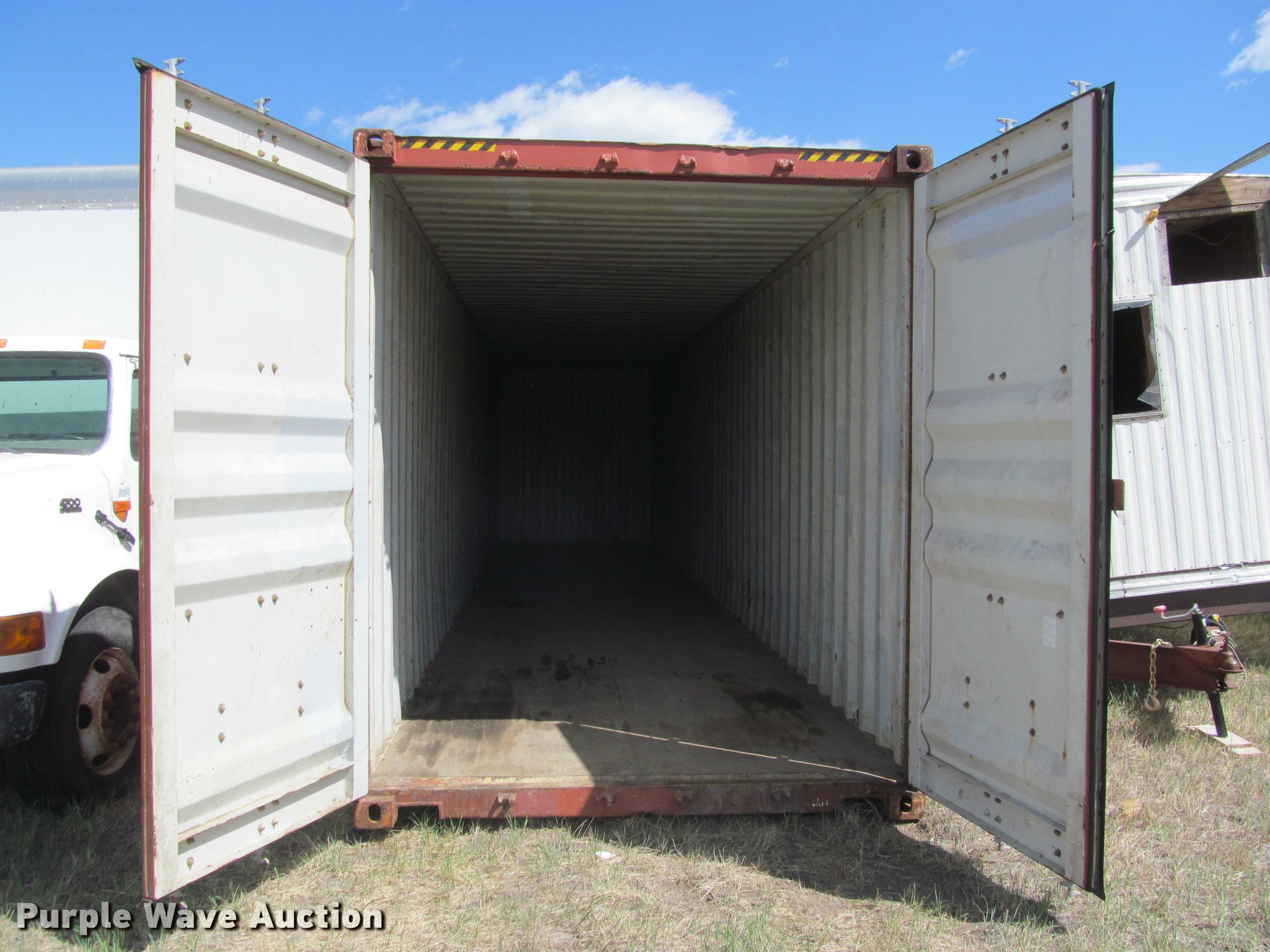 2003 Triton shipping container in Fort Pierre, SD | Item K3907 sold ...