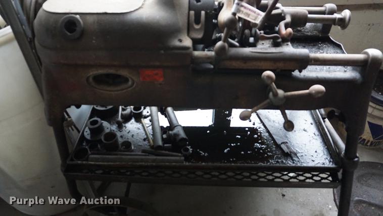 Ridgid 500 pipe threader in New Century, KS | Item DN9486 sold | Purple ...