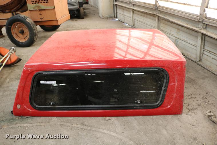 Century topper in Salina, KS | Item EE9826 sold | Purple Wave