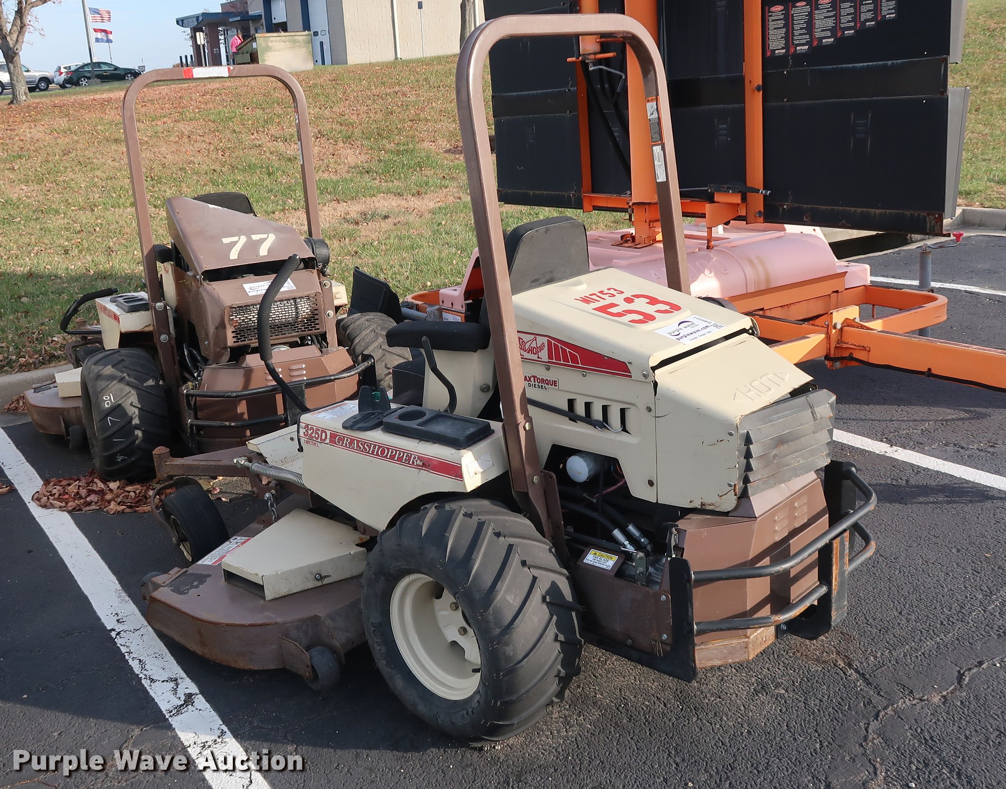 Grasshopper 325D ZTR lawn mower in Lee's Summit, MO | Item DA6551 sold ...