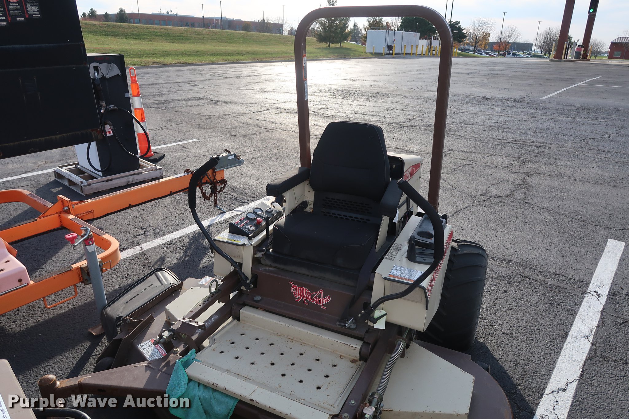 Grasshopper 325D ZTR lawn mower in Lee's Summit, MO | Item DA6551 sold ...