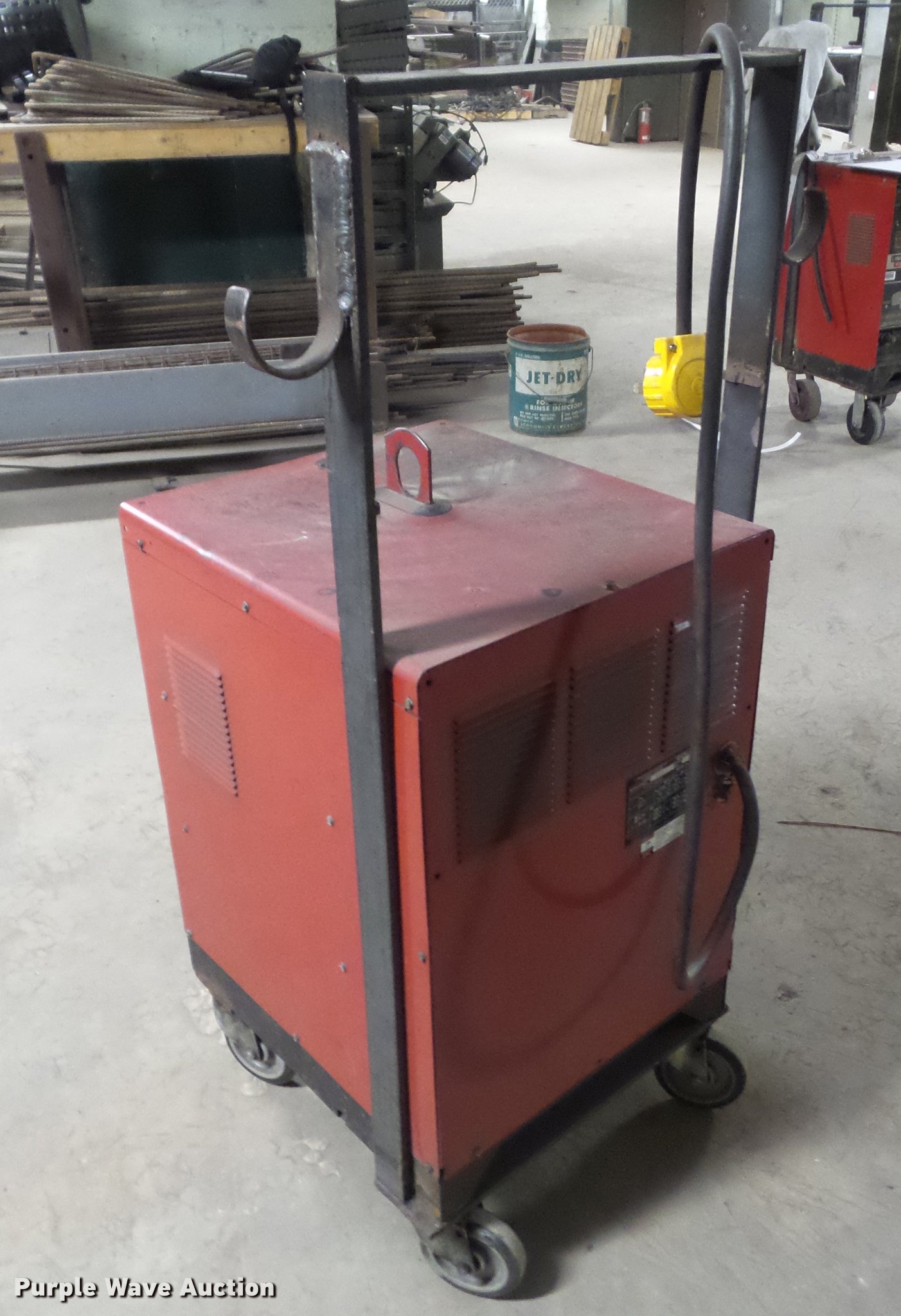 Lincoln Idealarc 250 welder in Des Moines, IA | Item DZ9017 sold ...