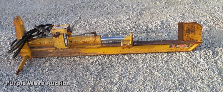 Danuser MS1 log splitter in Shawnee, OK | Item AZ9332 sold | Purple Wave