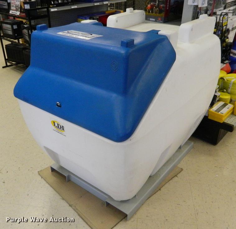 2014 Allen Fabrication Inc. AFD115 poly DEF module tank in Colby, KS ...