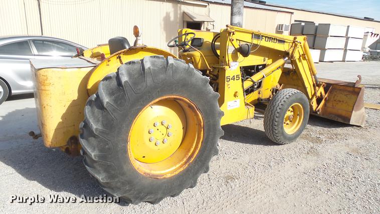Ford 545 tractor in Newton, KS | Item DC1920 sold | Purple Wave