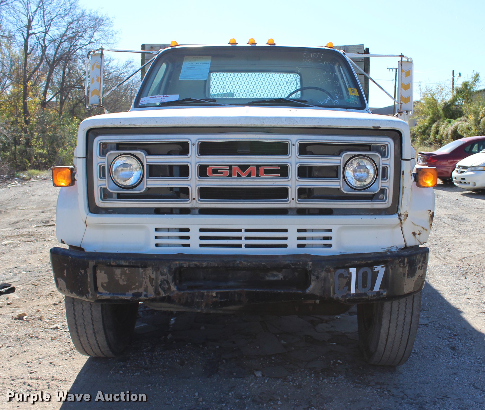 1988 GMC TopKick C70 flatbed truck in Tulsa, OK | Item BE9415 sold | Purple Wave