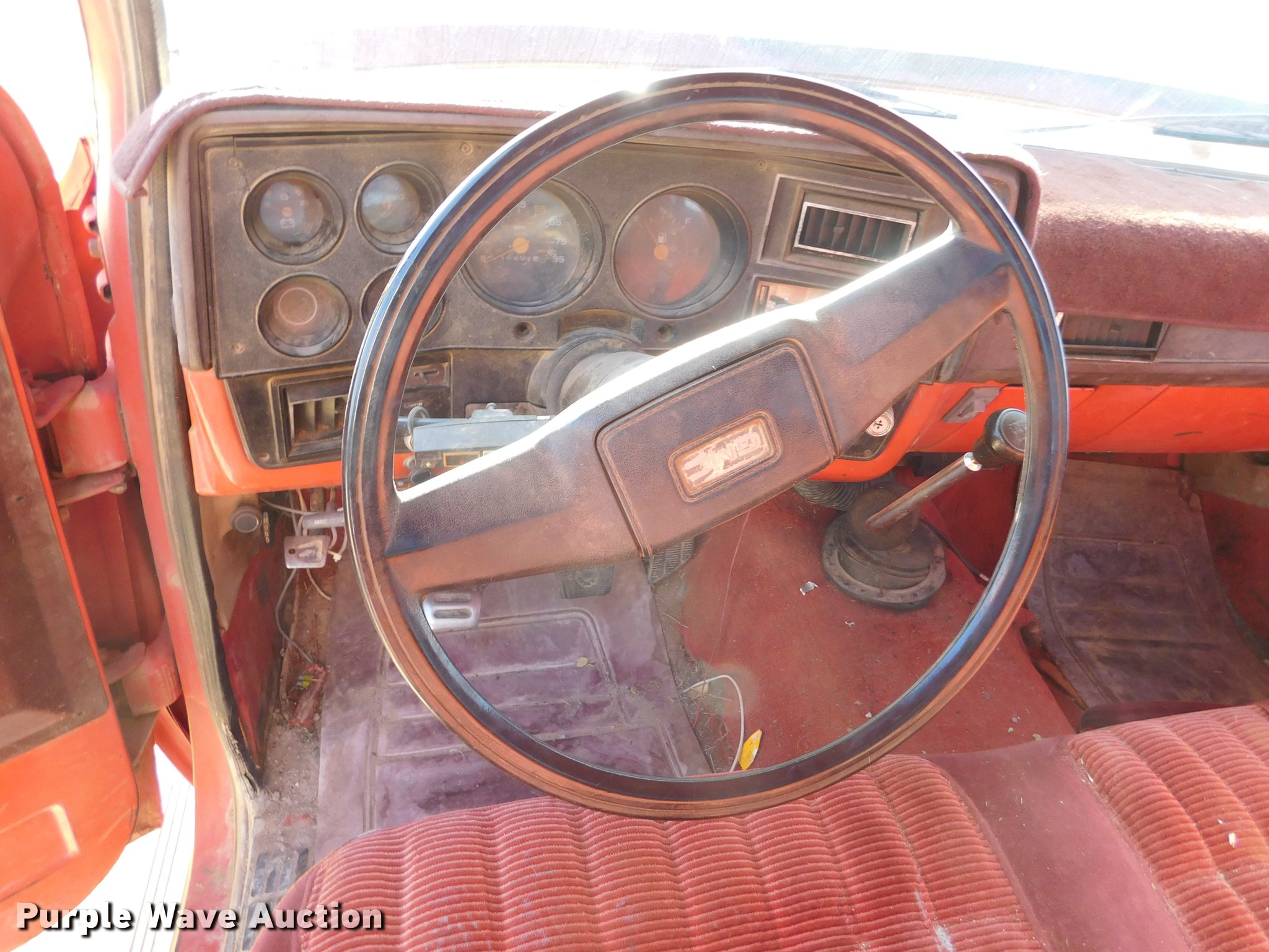 1981 GMC 3500 flatbed pickup truck in Laverne, OK | Item DC8454 sold ...