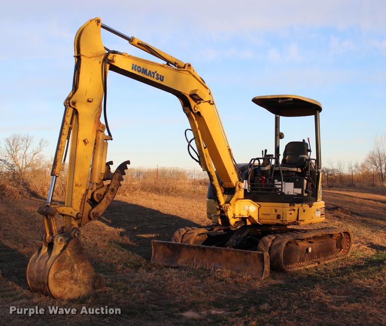 2005 Komatsu PC50MR-2 mini excavator in Holdenville, OK | Item BE9380 ...