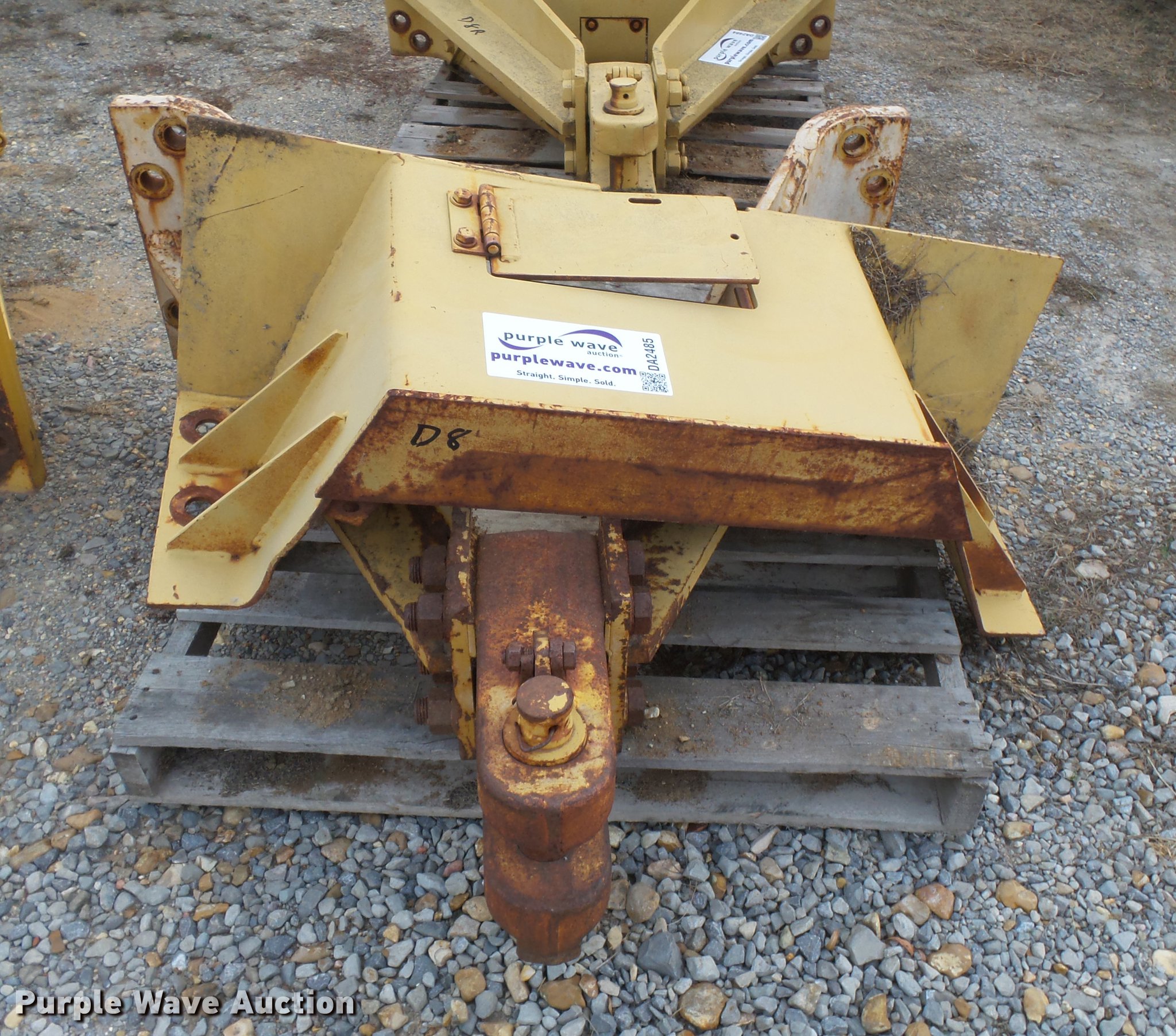 Caterpillar D8 drawbar in Sikeston, MO | Item DA2485 sold | Purple Wave