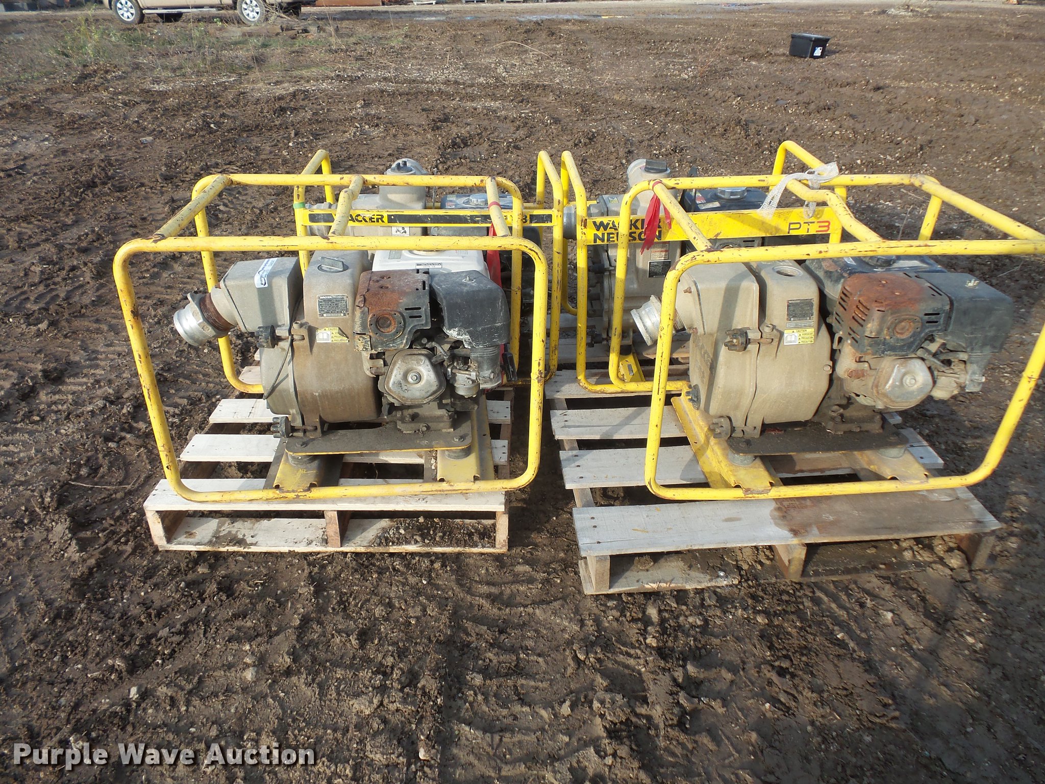 (4) Wacker pumps in East Moline, IL | Item EA9547 sold | Purple Wave