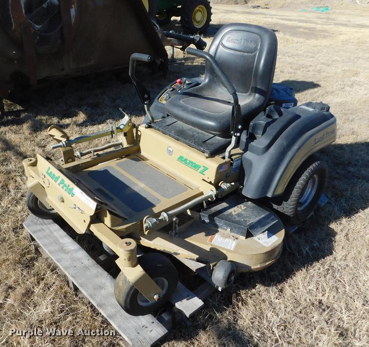 Land Pride Razor Z lawn mower in Dodge City, KS | Item BU9597 sold ...