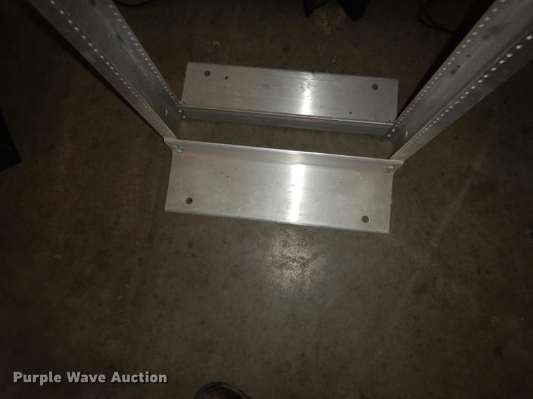 Homaco mounting rack in Holton, KS | Item EC9904 sold | Purple Wave