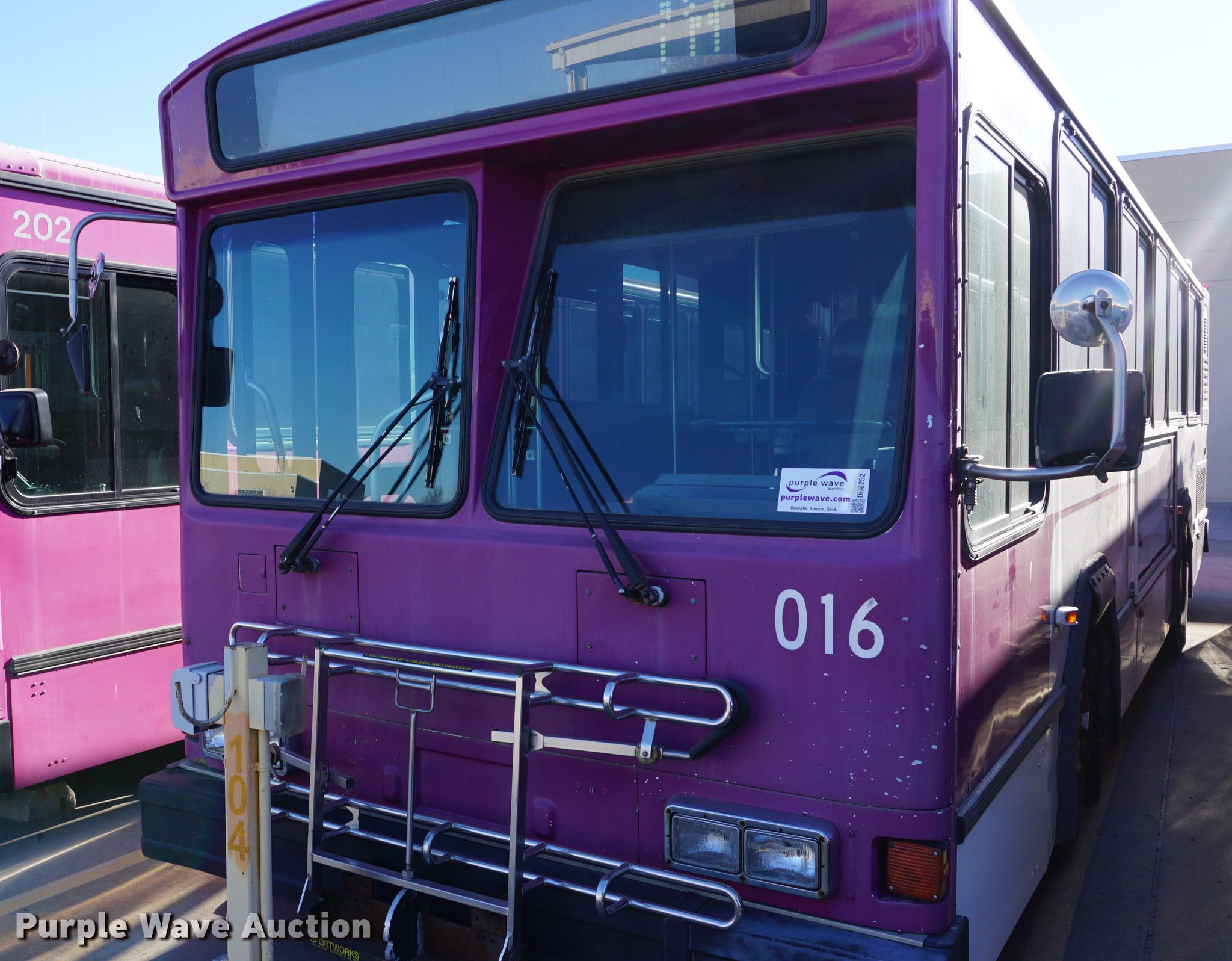 1996 Gillig 30/96TB M11 shuttle bus in Olathe, KS | Item DB0252 sold ...
