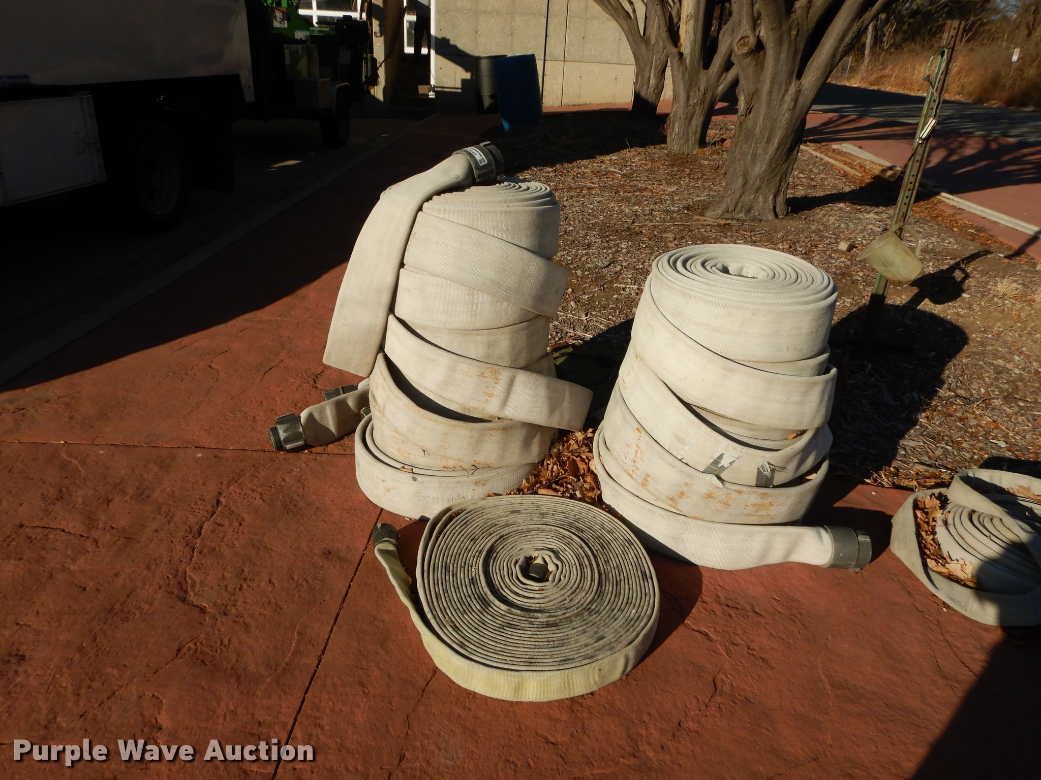 (12) water hydrant hoses in Overland Park, KS | Item EC9866 sold ...
