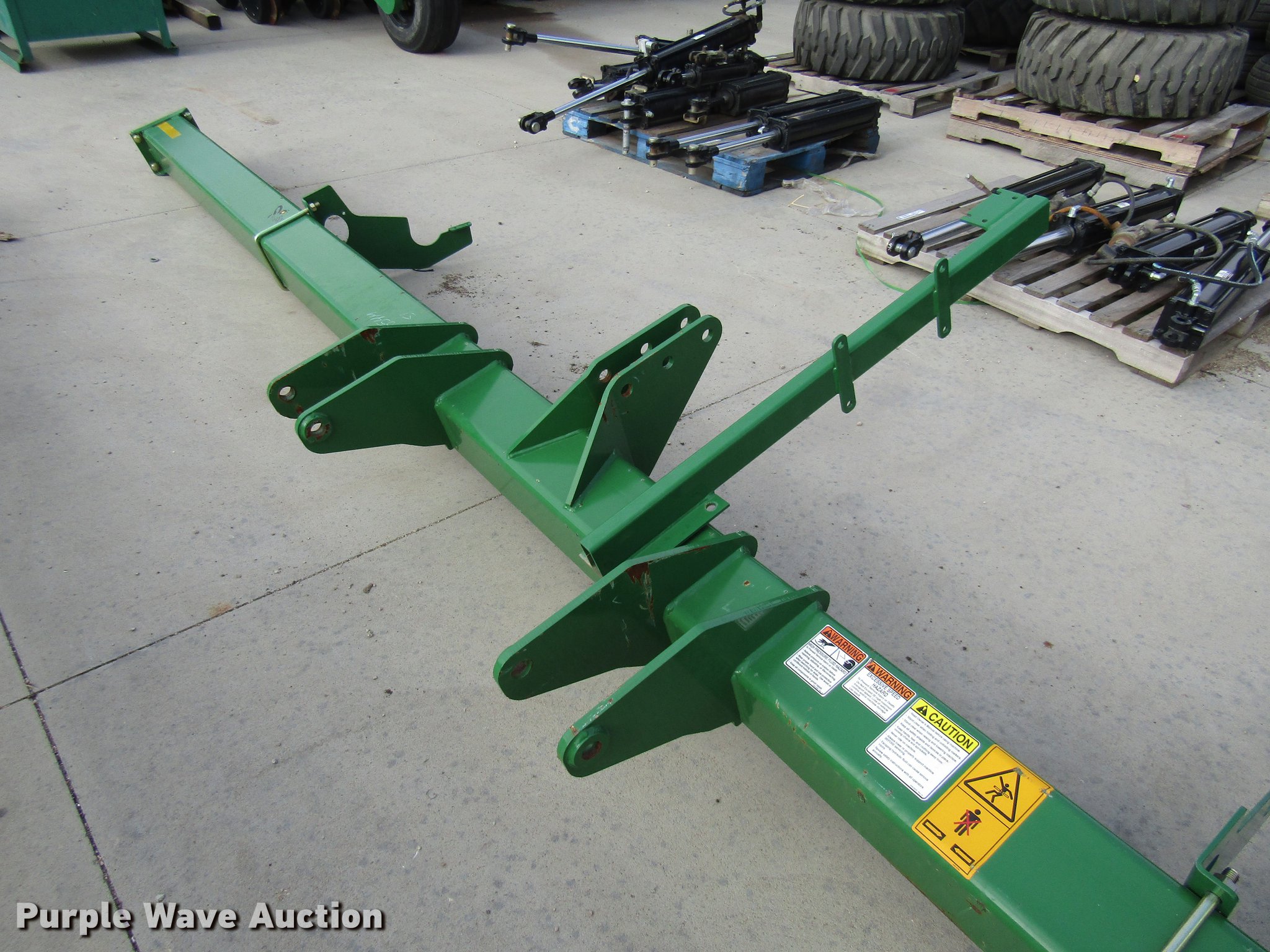 Three point tool bar in Assaria, KS | Item EH9529 sold | Purple Wave