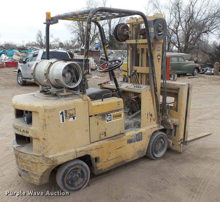 Caterpillar T50B forklift in Pratt, KS | Item DC5716 sold | Purple Wave