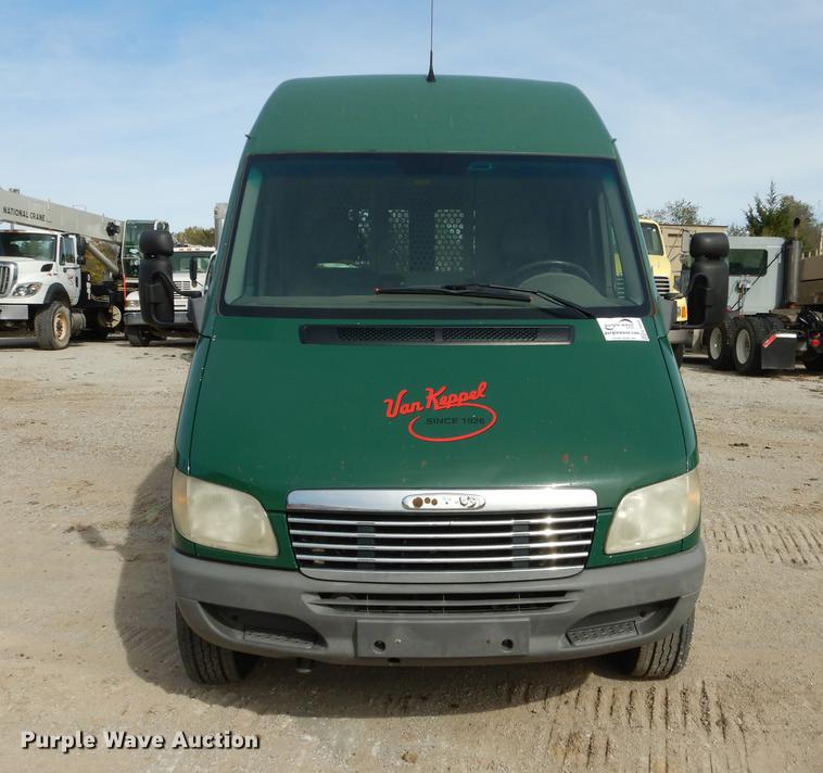 2006 Freightliner Sprinter 2500 SHC van in Kansas City, KS | Item K5842 ...