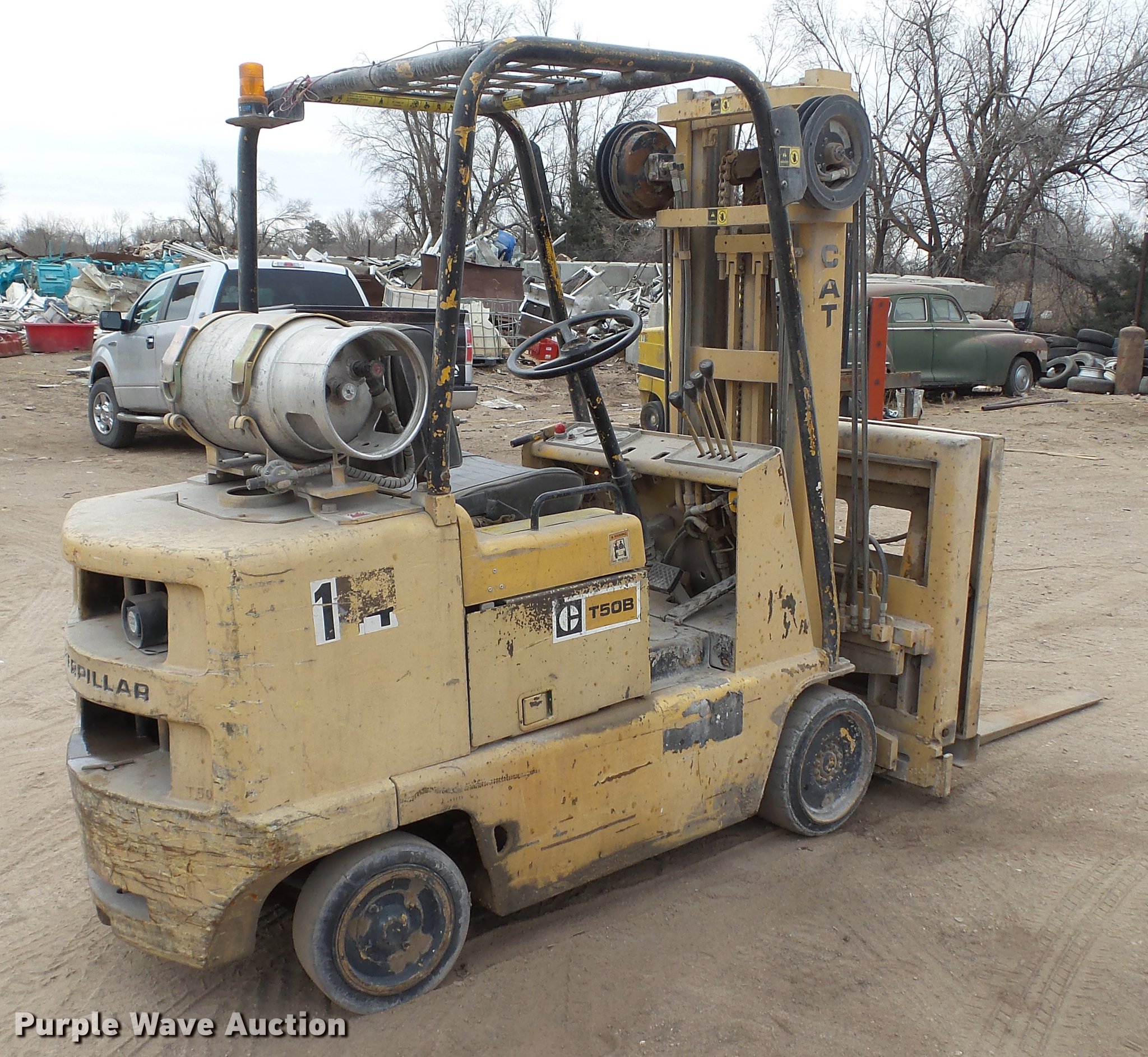 Caterpillar T50B forklift in Pratt, KS | Item DC5716 sold | Purple Wave