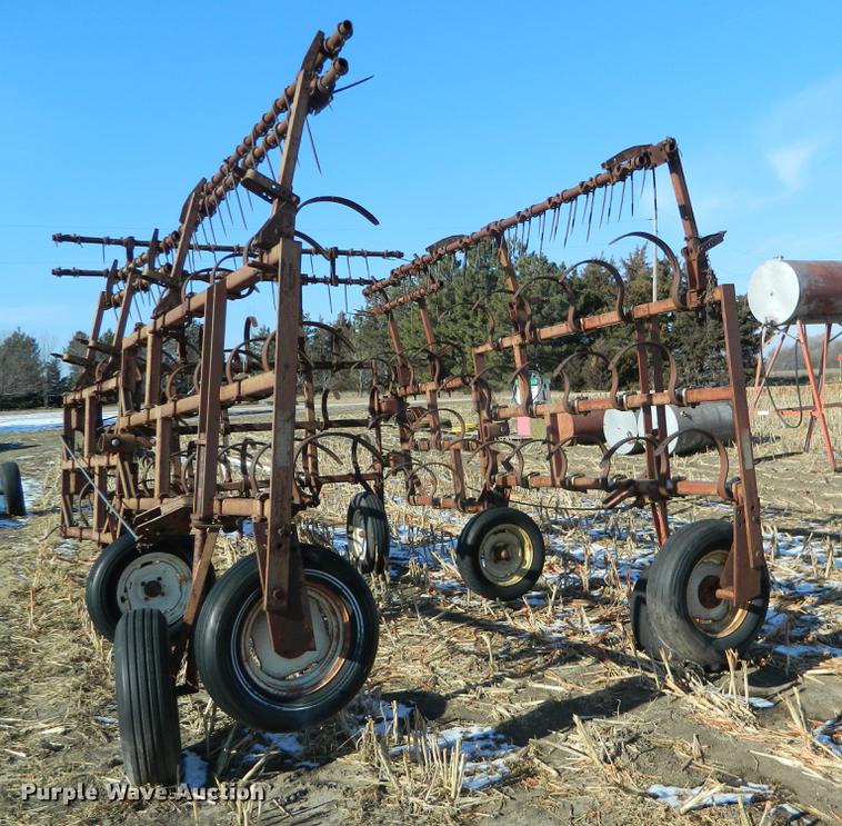 Noble spring tooth harrow in Salina, KS | Item DB6721 sold | Purple Wave
