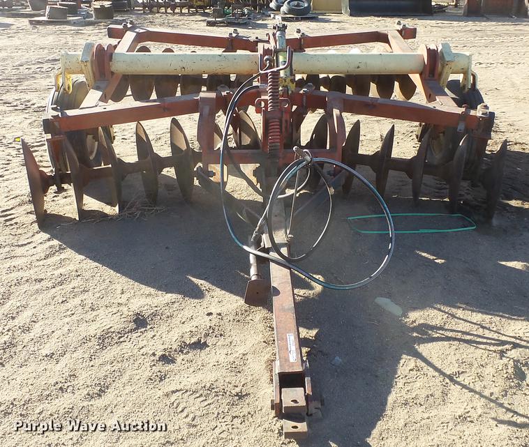 Krause disk in Kinsley, KS | Item EF9401 sold | Purple Wave