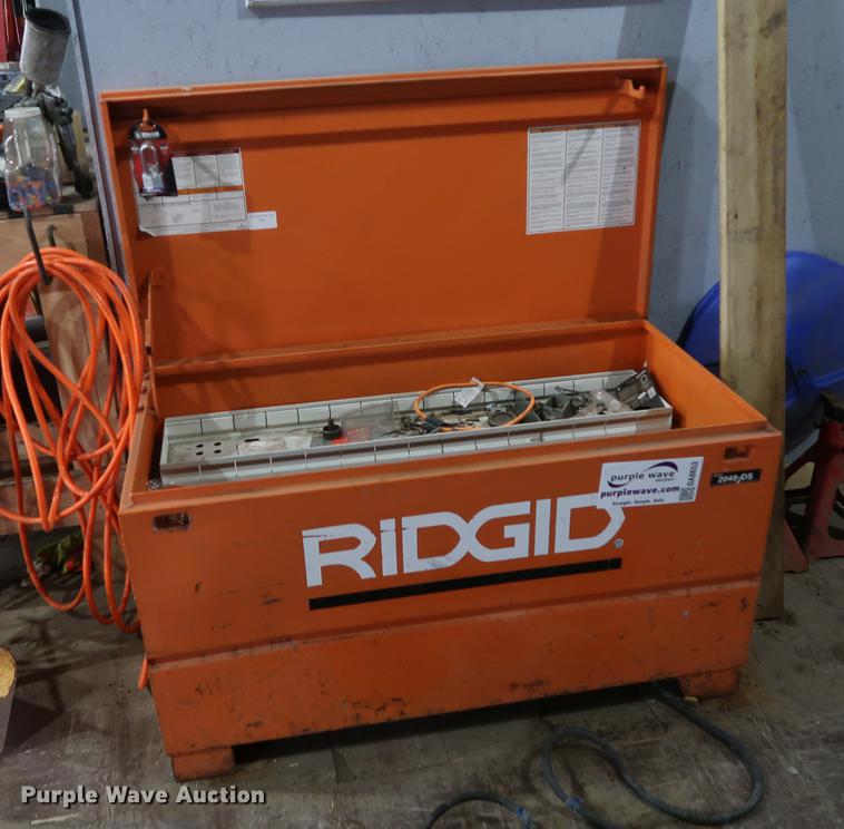 Rigid job box in Grandview, MO | Item DA8653 sold | Purple Wave
