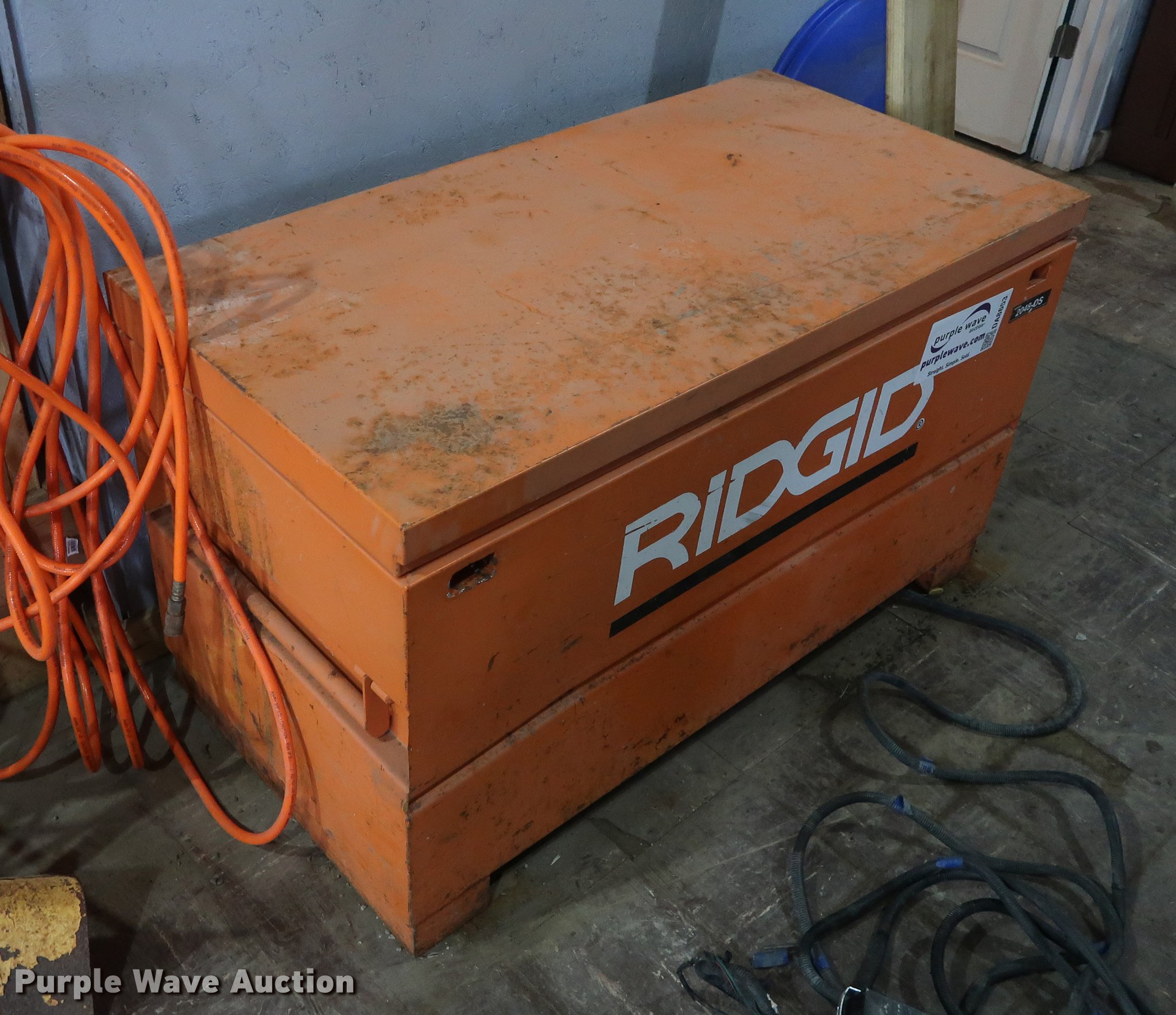 Rigid job box in Grandview, MO | Item DA8653 sold | Purple Wave