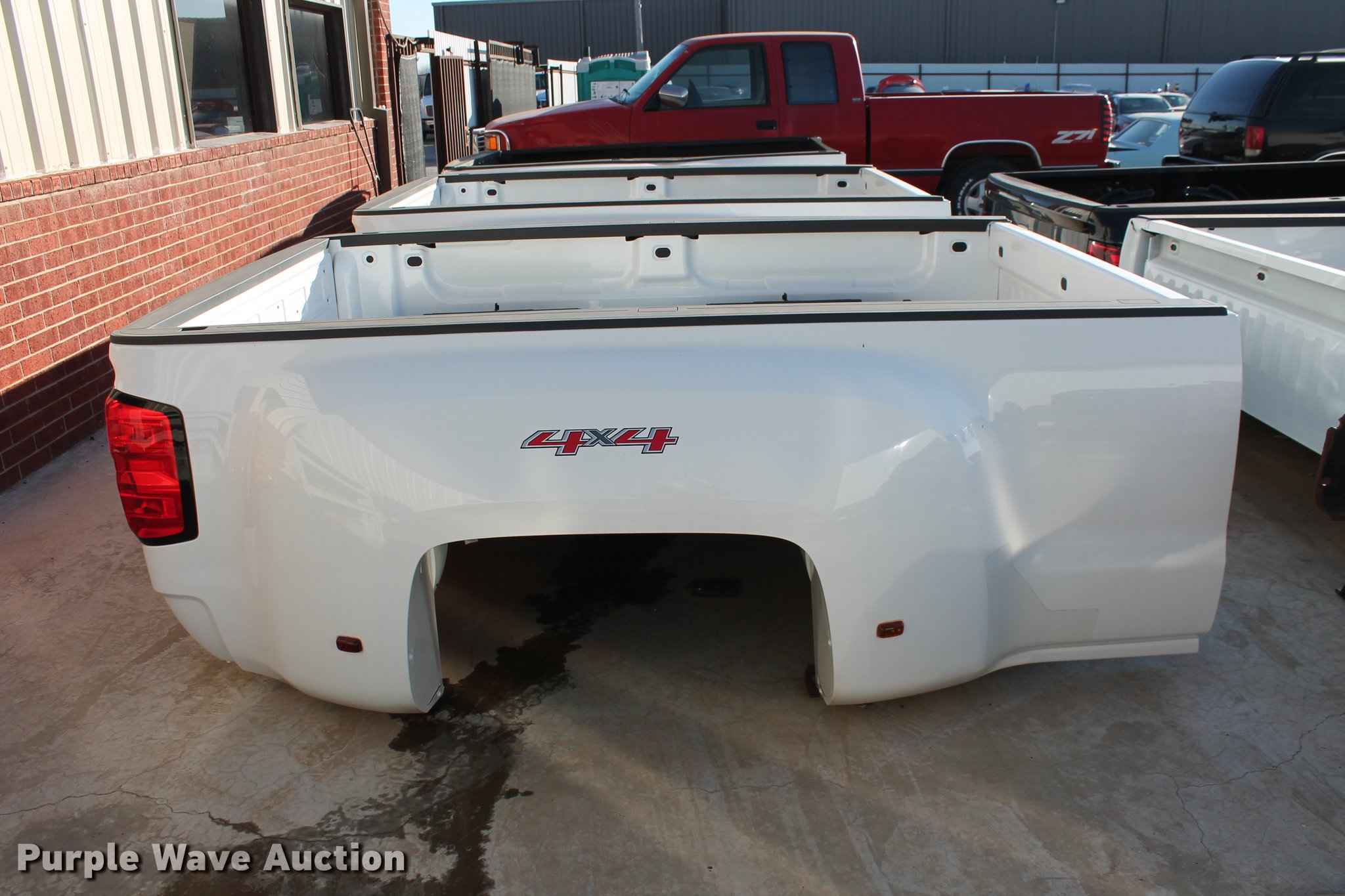 2016 Chevrolet Silverado 3500 pickup truck bed in Norman, OK | Item ...