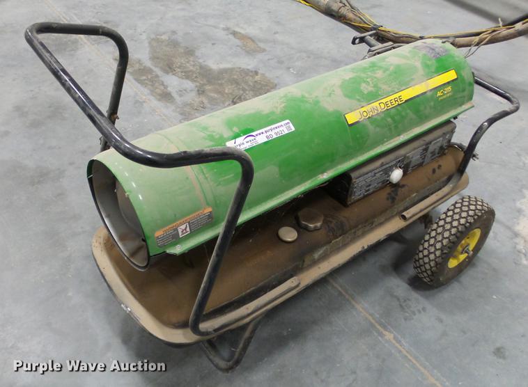 John Deere AC-215 heater in Lyons, KS | Item BD9521 sold | Purple Wave