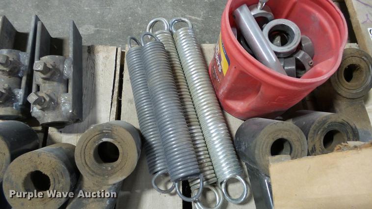 (6) Golden Eagle hay rake wheel arms in Lyons, KS | Item DK9099 sold ...