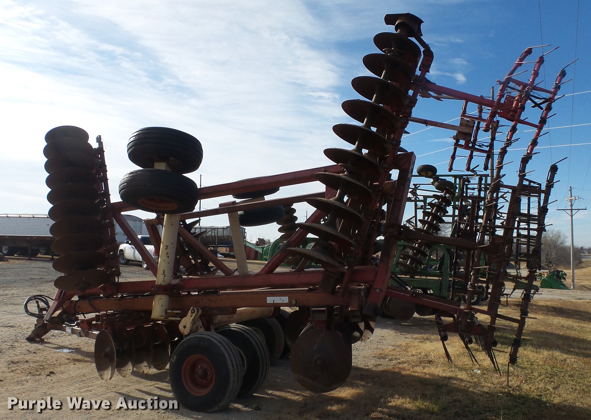 Krause 2426 tandem disk in Lyons, KS | Item DC2396 sold | Purple Wave