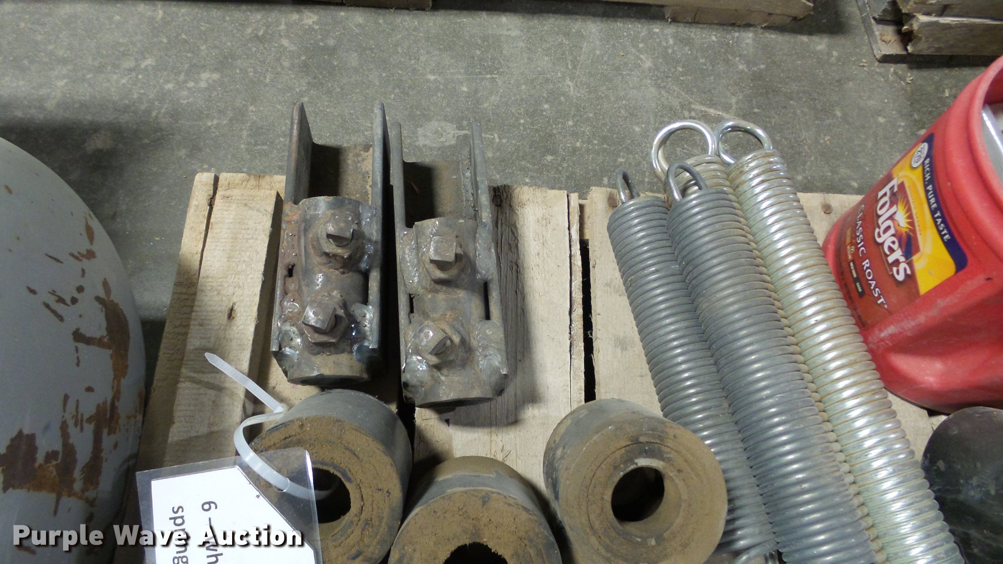 (6) Golden Eagle hay rake wheel arms in Lyons, KS | Item DK9099 sold ...