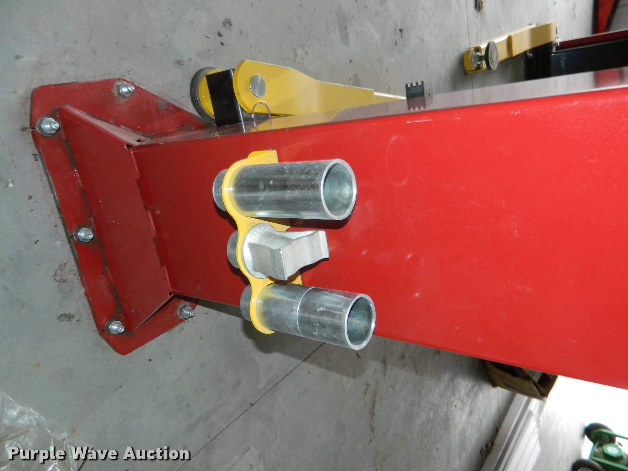 2012 Challenger CL10 two post lift in Phillipsburg, KS | Item DB6635 ...