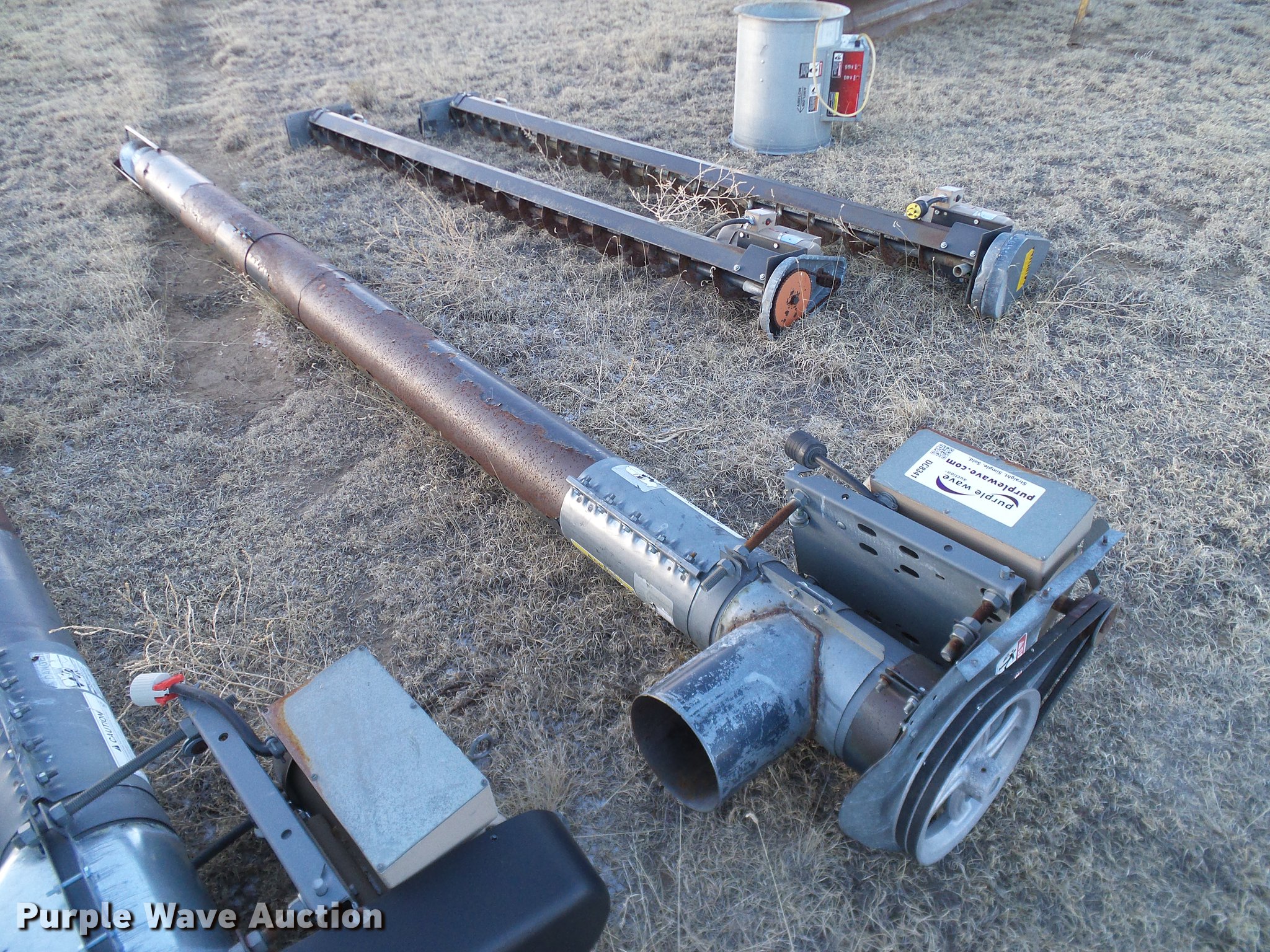 (4) grain augers in Hugo, CO | Item DC8341 sold | Purple Wave