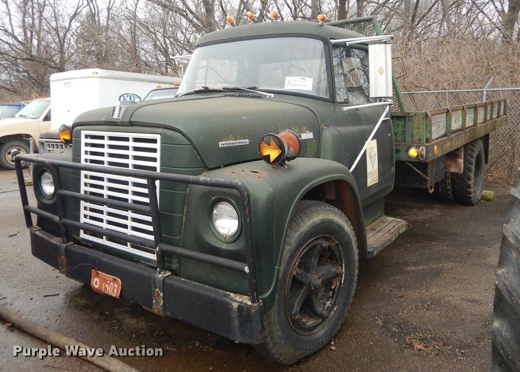 1972 International Loadstar 1600 dump truck in Ozawkie, KS | Item ...